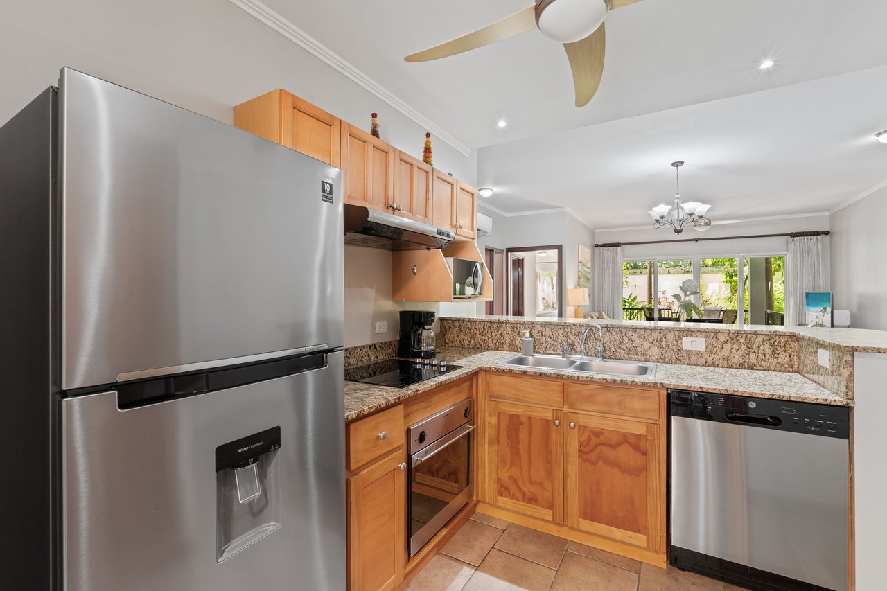 Surfside Tower 105 | Bright Ground-Floor Condo – Just Steps to the Beach