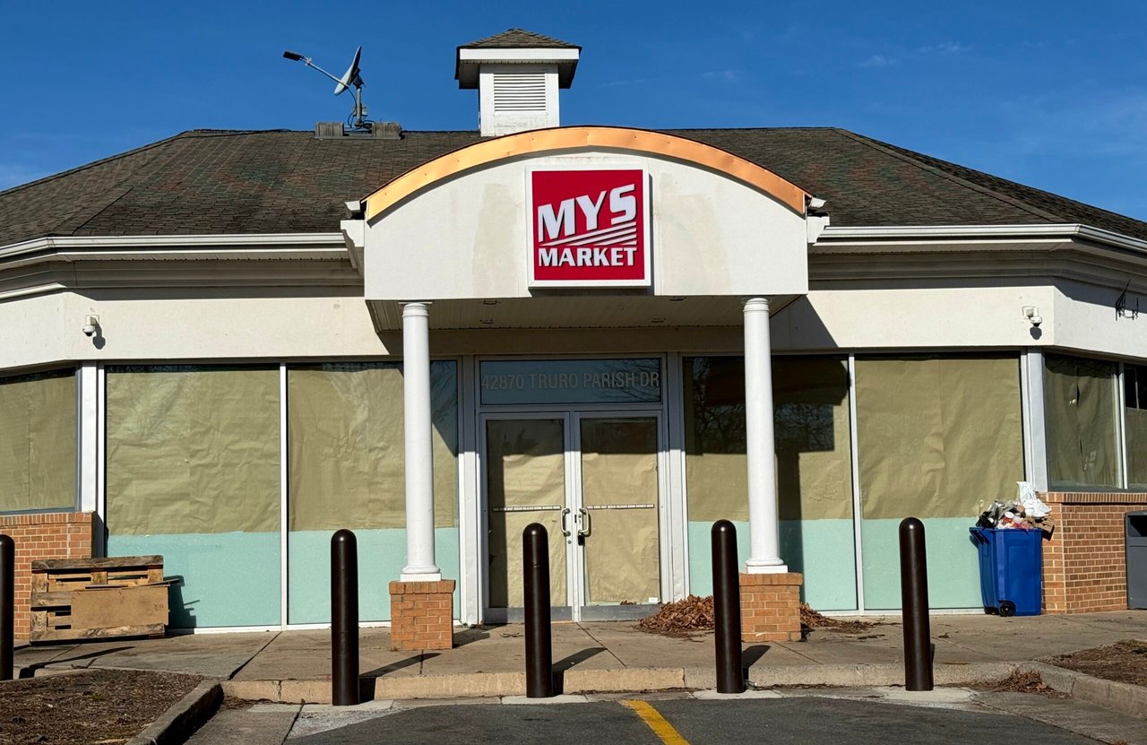 Signs Go Up for New MYS Market and Shell Station in Ashburn New signage ...