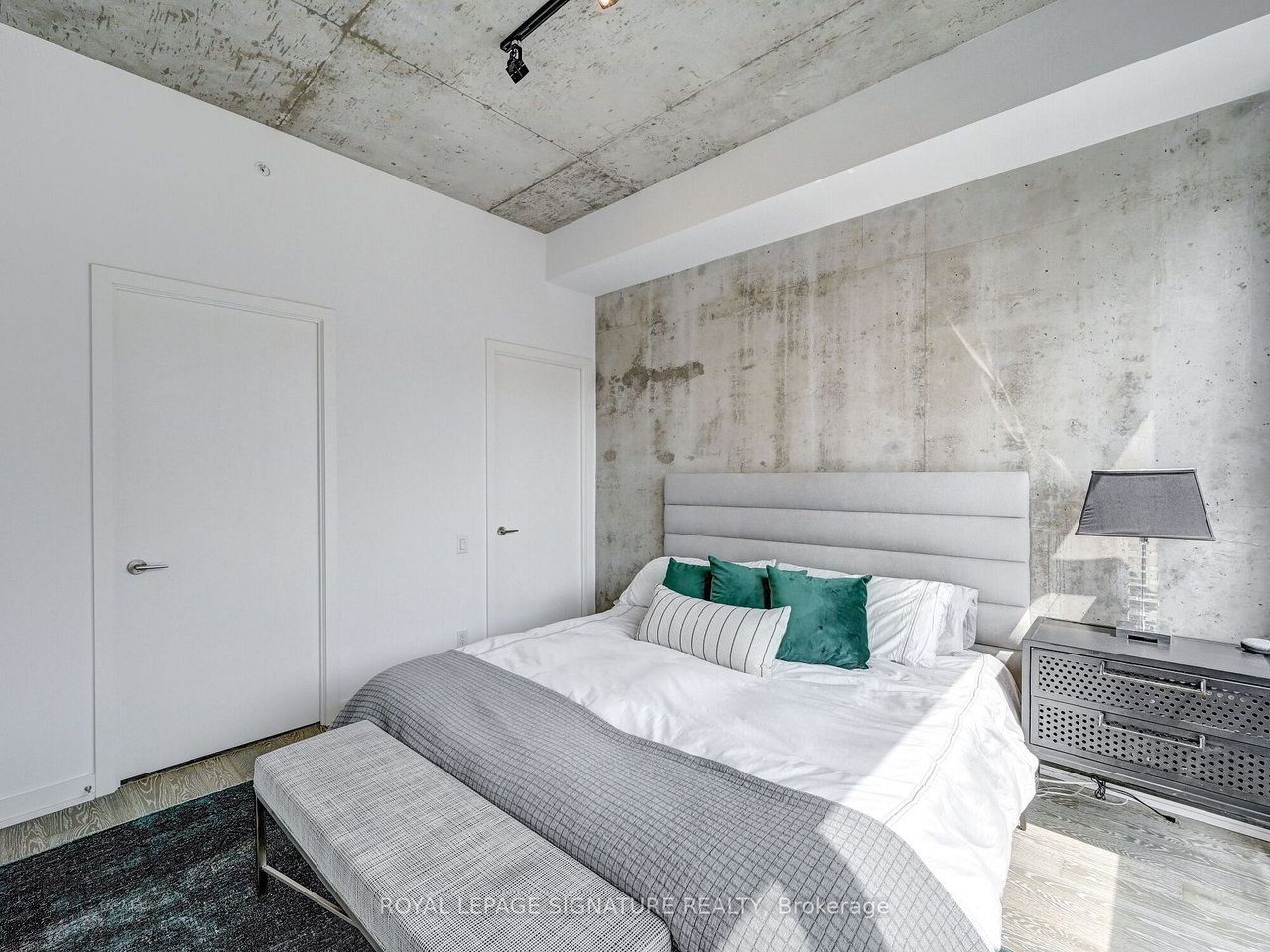 PRIME DOWNTOWN PENTHOUSE | Toronto Real Estate | Penthouse Queen