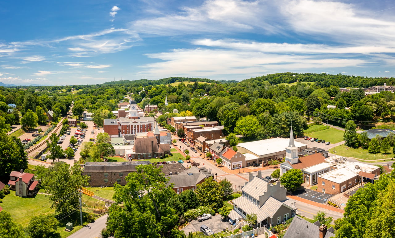 Explore Tennessee Neighborhoods | Julie Perkins