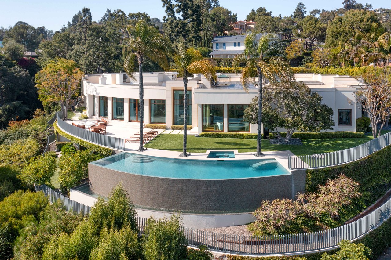 594 S Mapleton Drive, Holmby Hills, CA 90024 | SOLD - Jade Mills