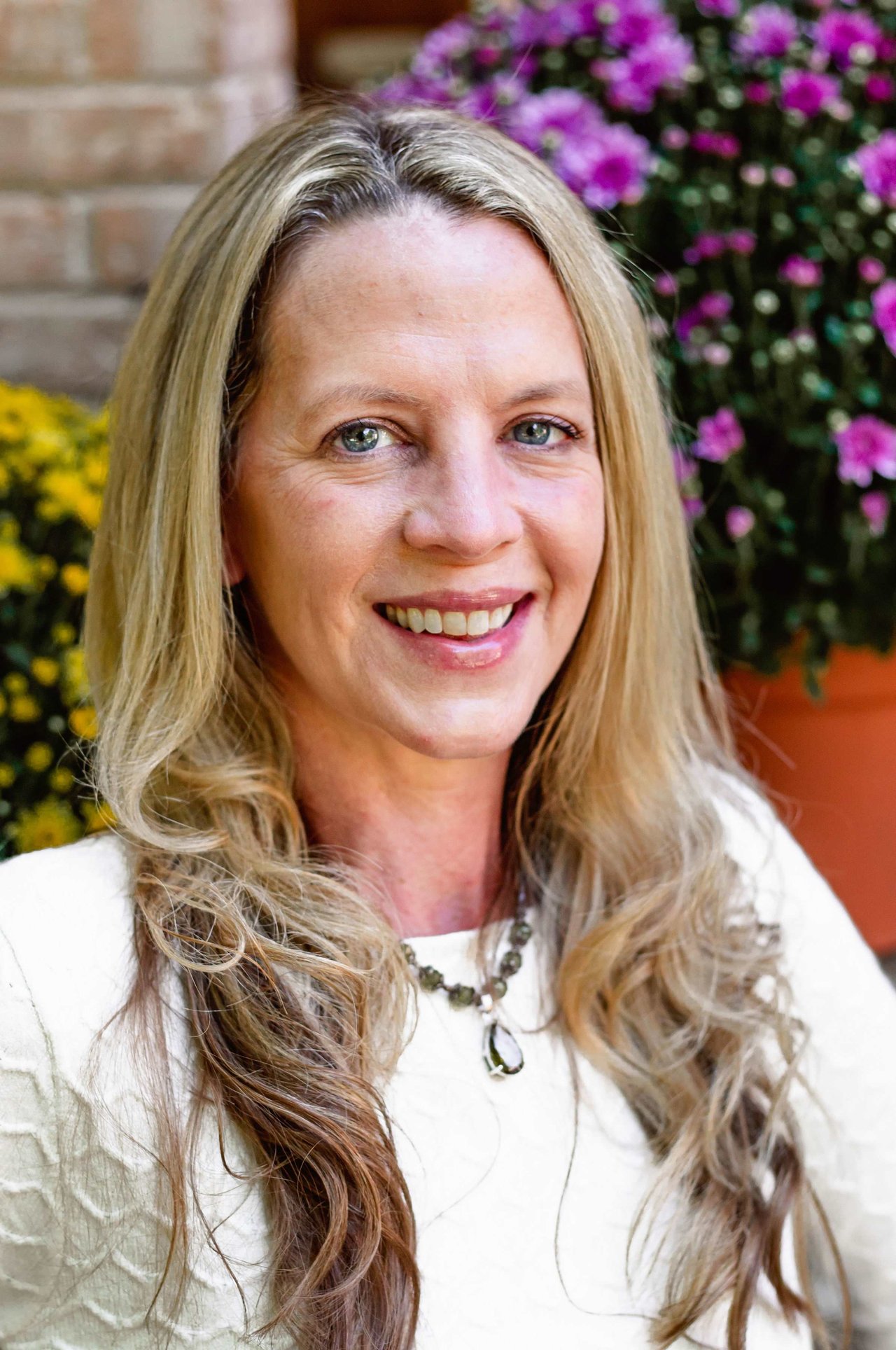 Hering Homes Team | #1 CB Agent in Lake County