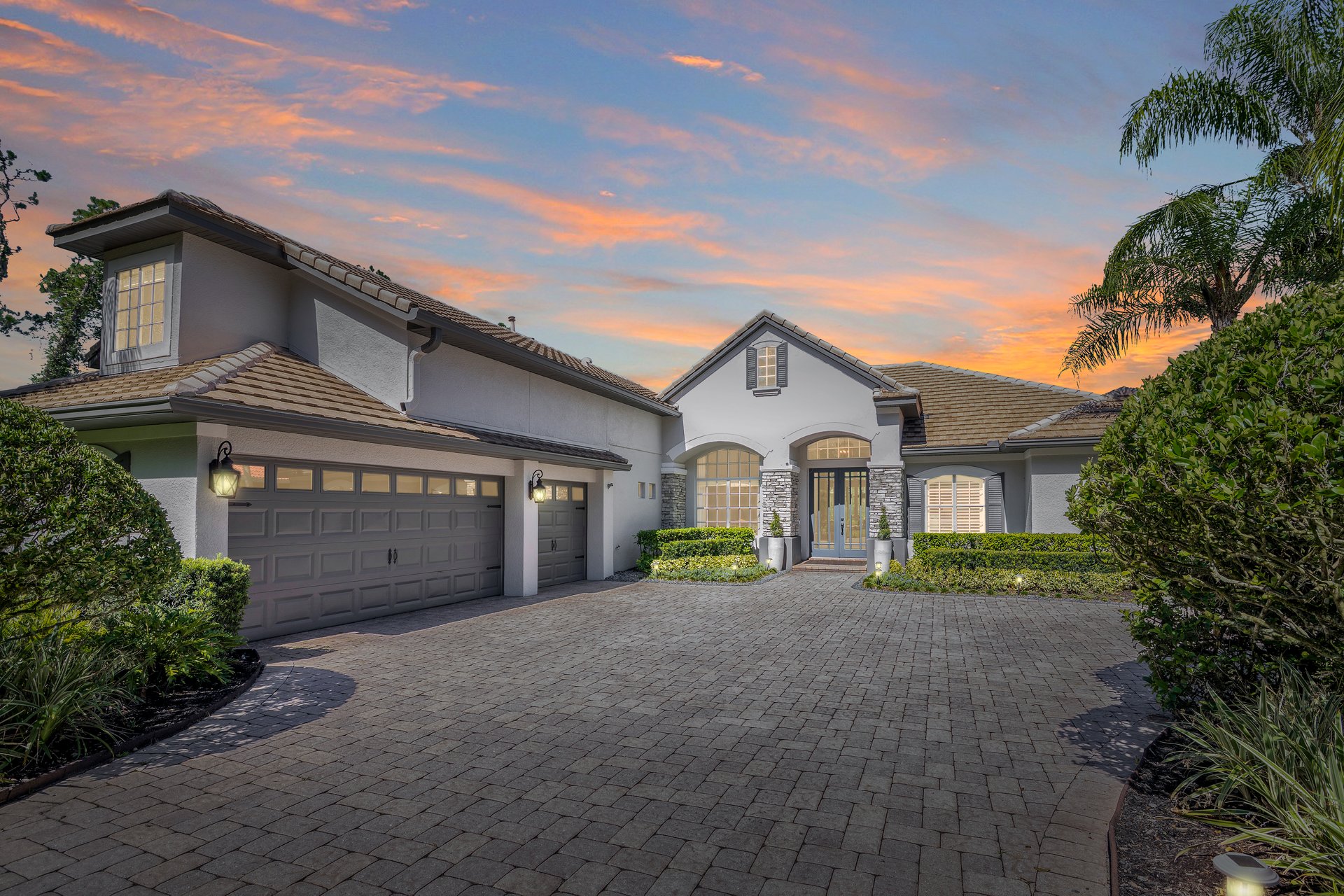 Luxury Alaqua Lakes Home