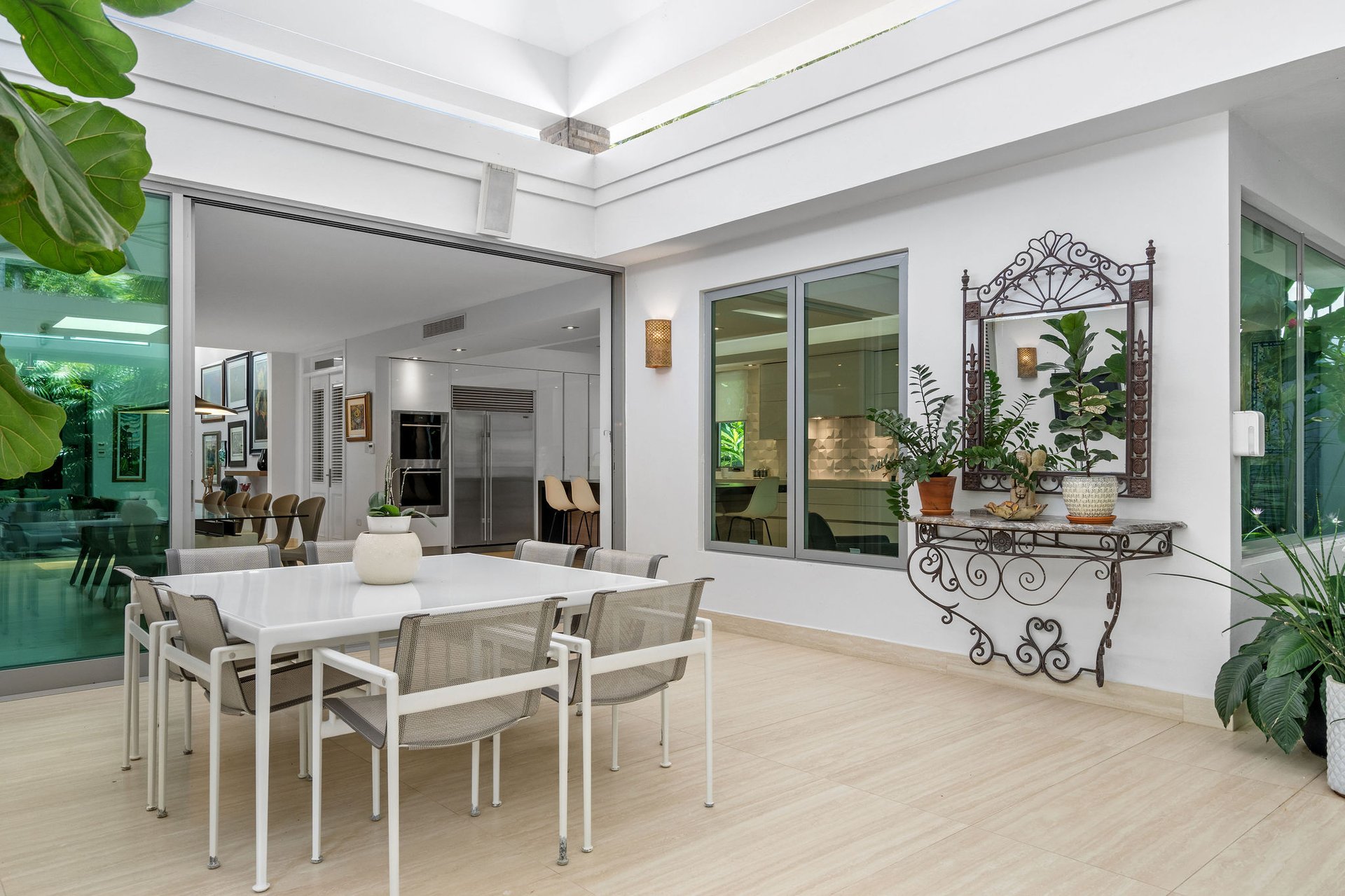 Trusted Partners | Aileen Beale, PR Real Estate
