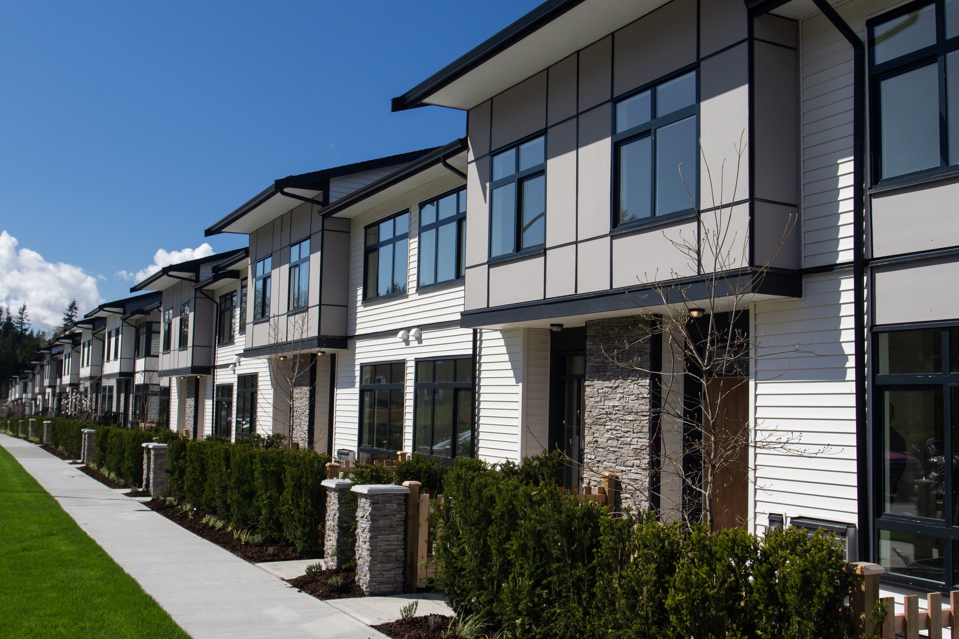 Multi Family Residential Homes | Lakeshore Realty