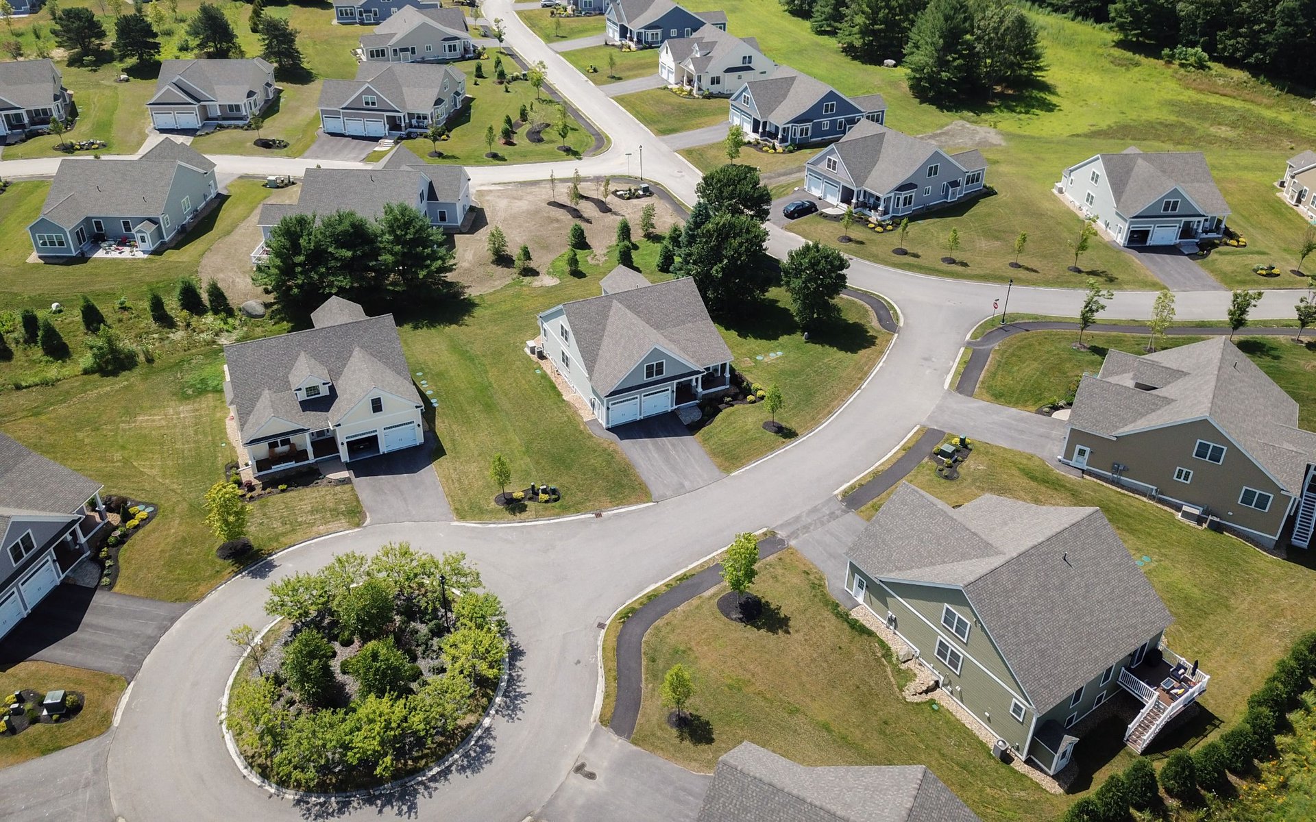 Explore New Hampshire Neighborhoods | Sonia Bramhall