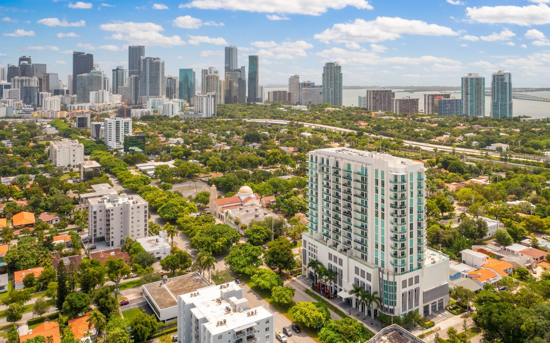 Expert Pinecrest, FL Neighborhood Guides | Phillip Delgado