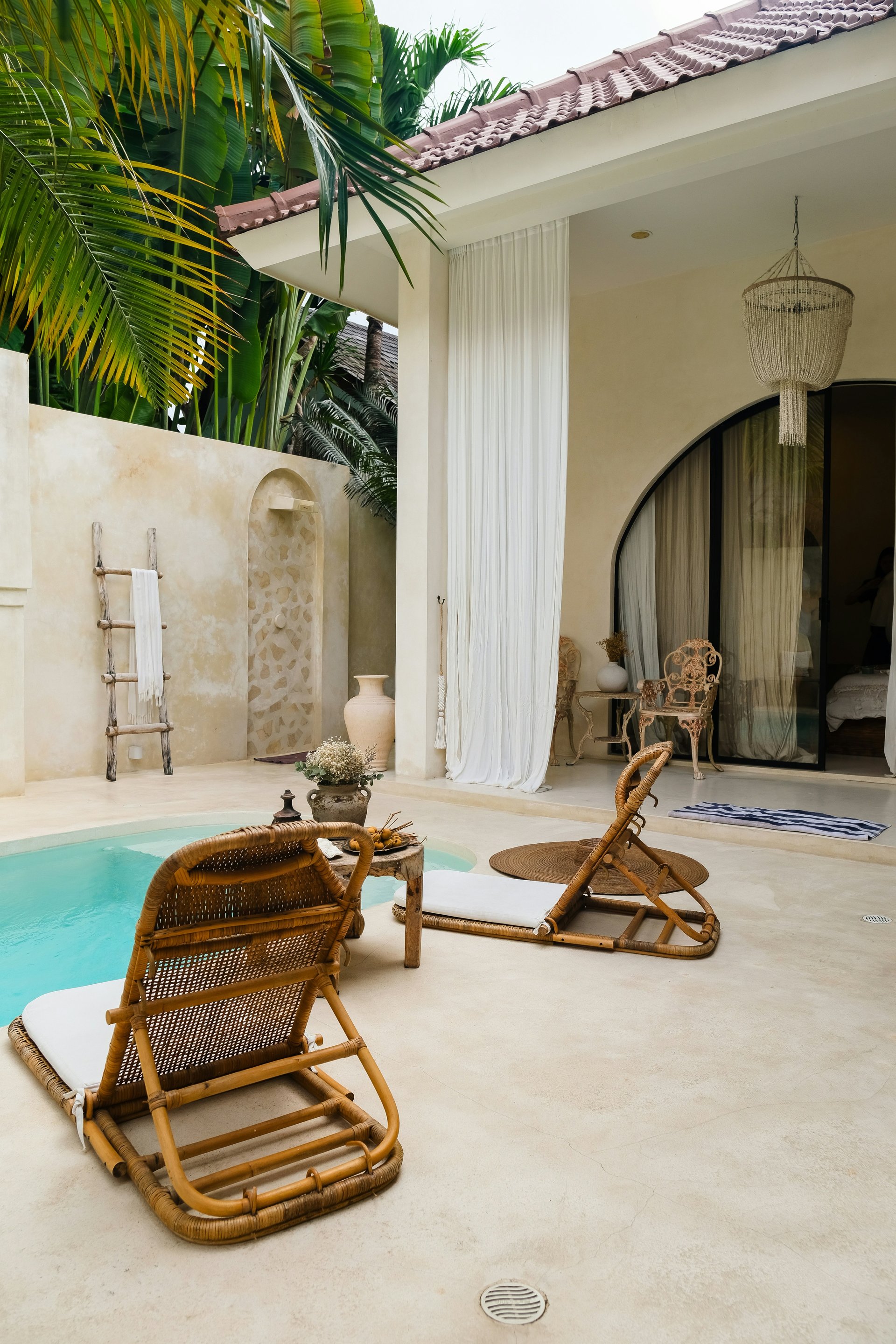 Encino Real Estate Agent | Luxury Homes with Arthur Aslanian