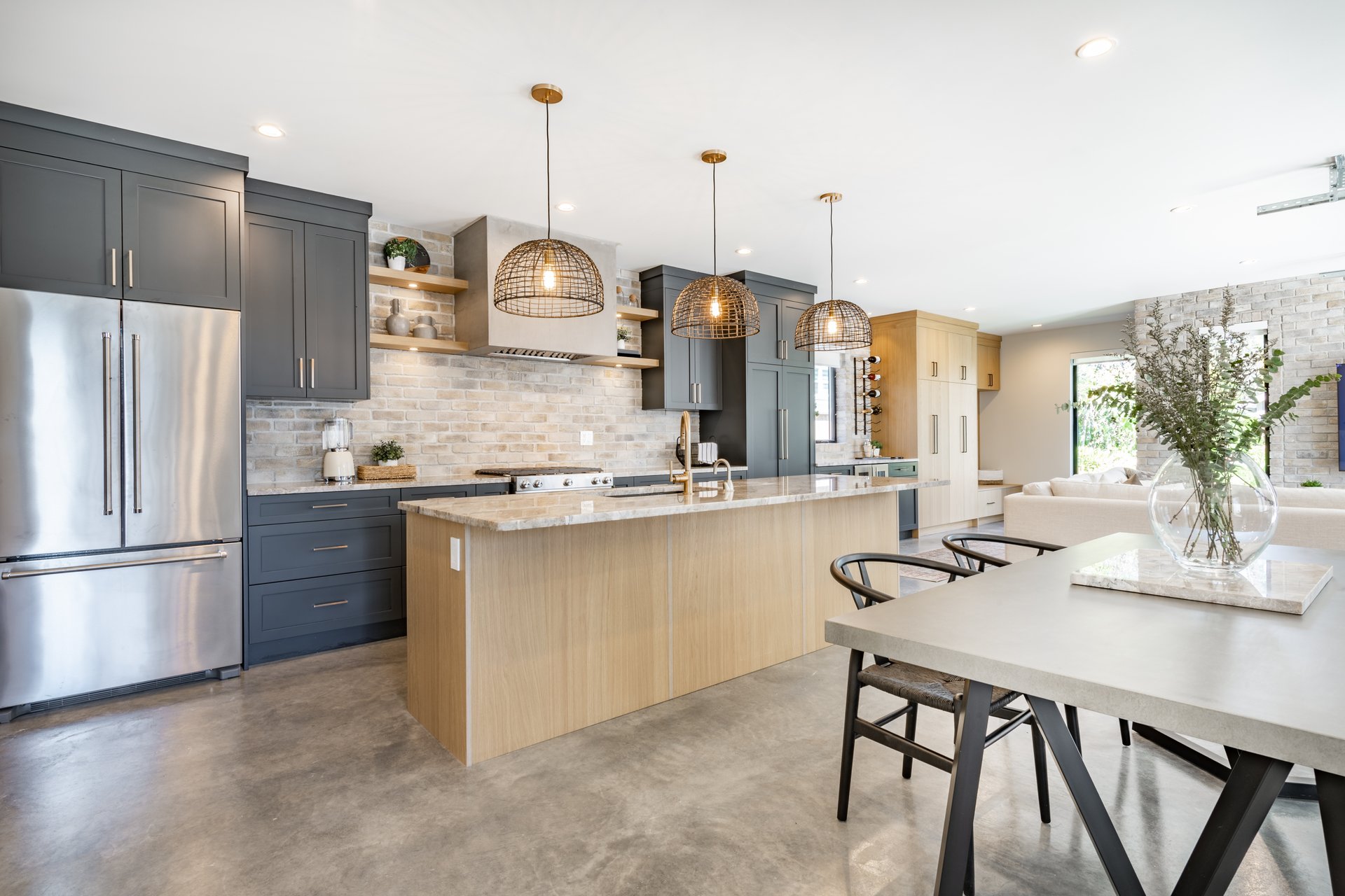 Get in Touch | Megan Keruskin