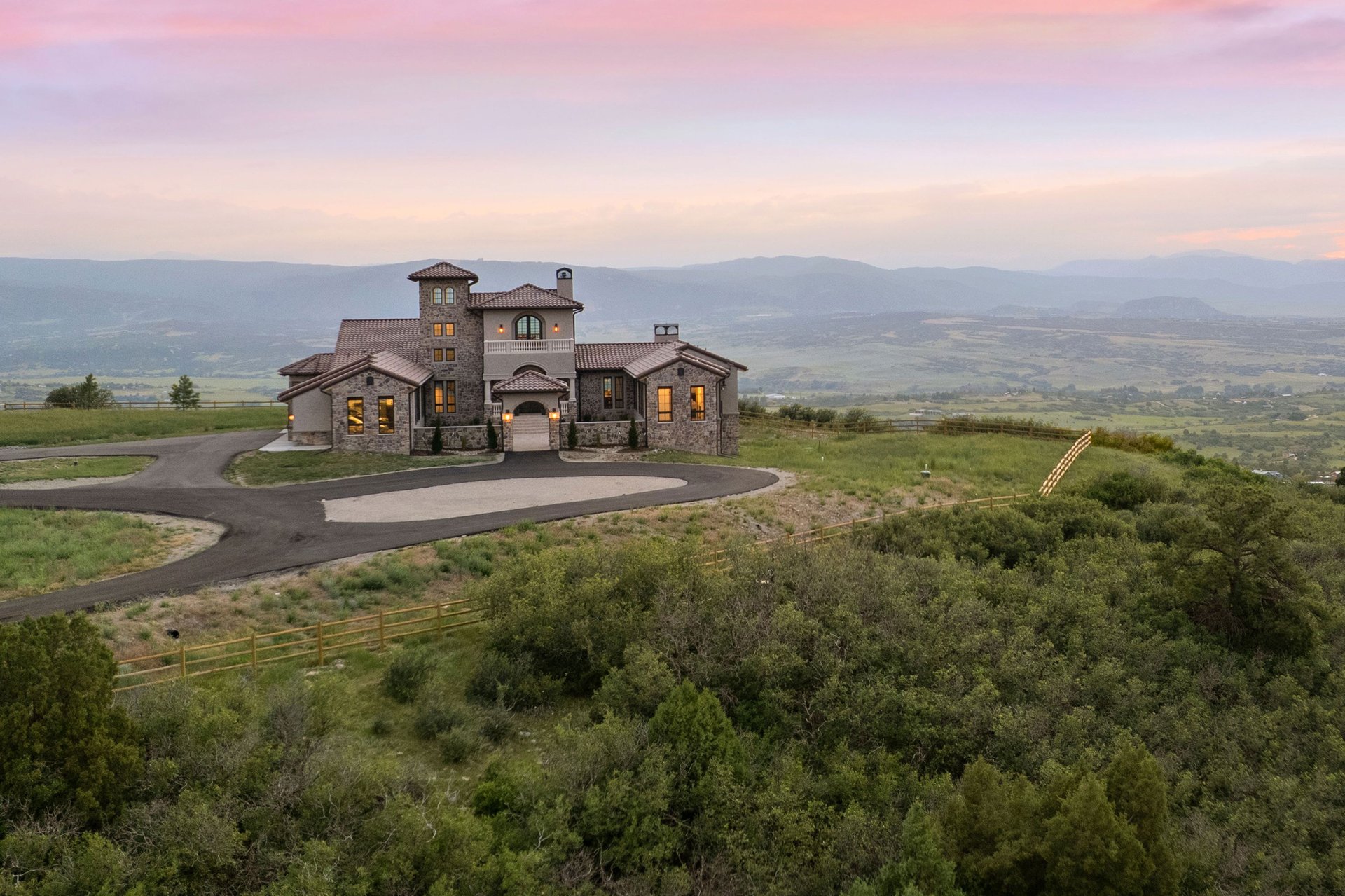 253 Stone Pointe Trail