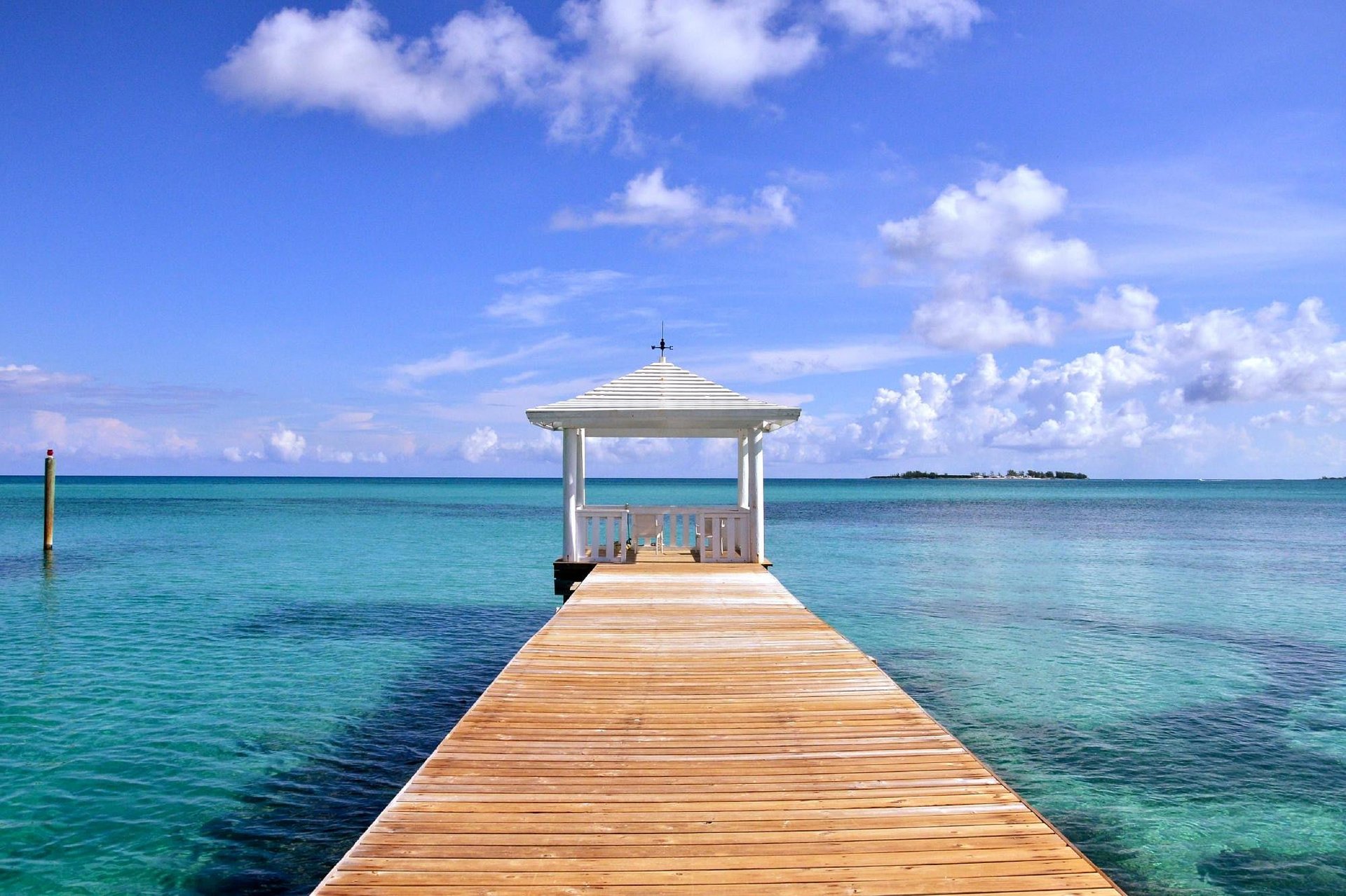 Sandyport, New Providence | MAISON Bahamas
