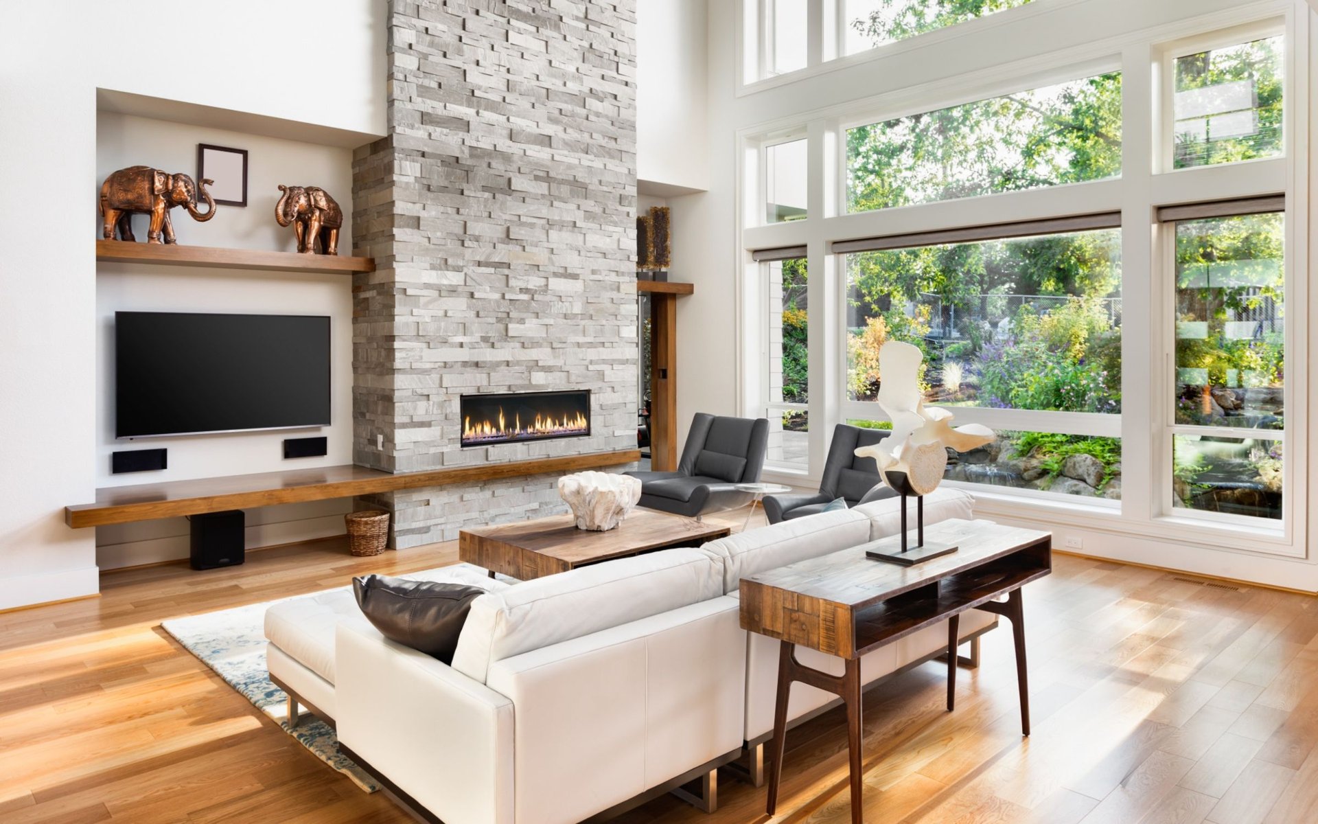 Tracy Farrow Realty - Premier Midland Real Estate Agents