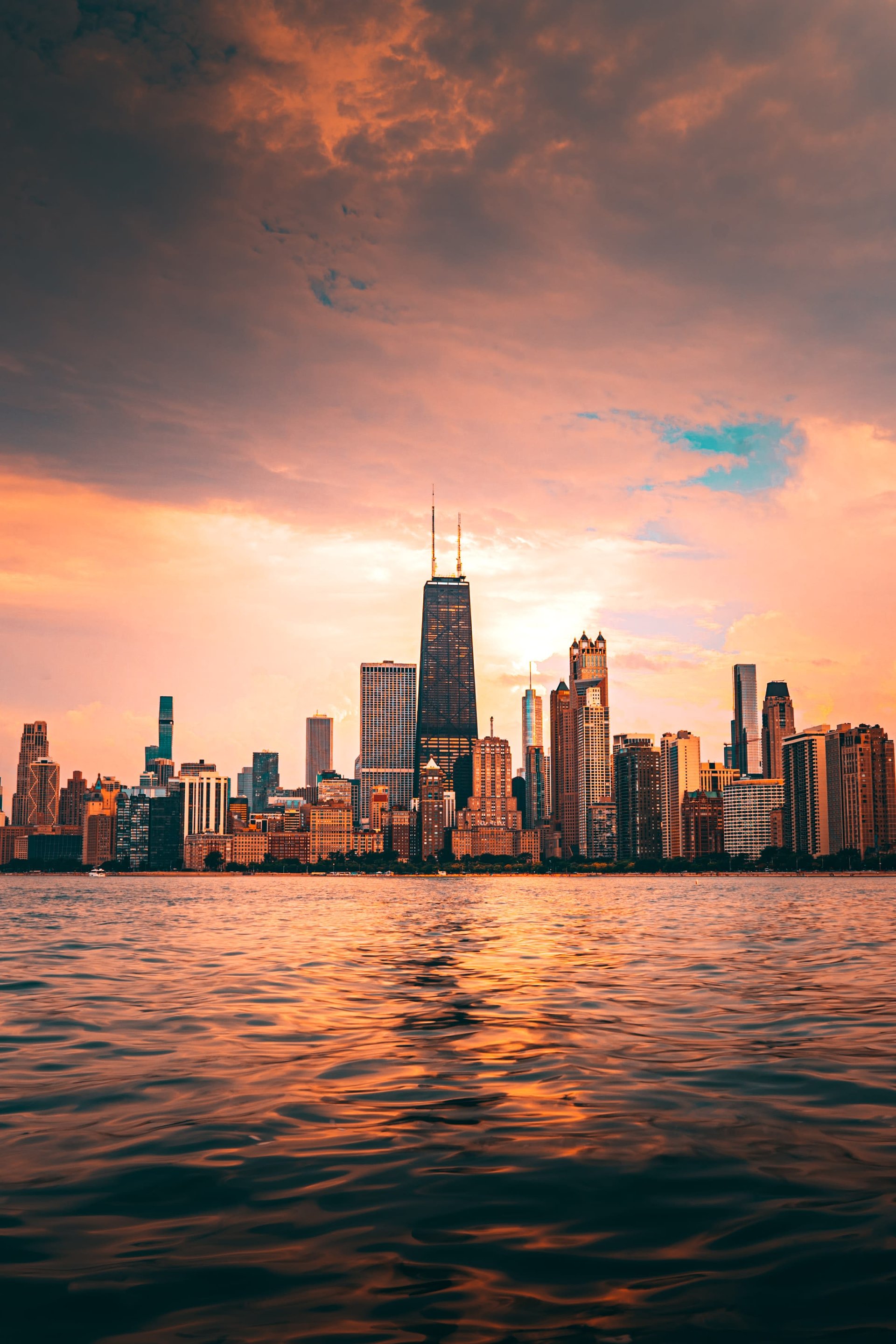 Chicago, IL Luxury Real Estate - Homes For Sale - RM Luxury Group
