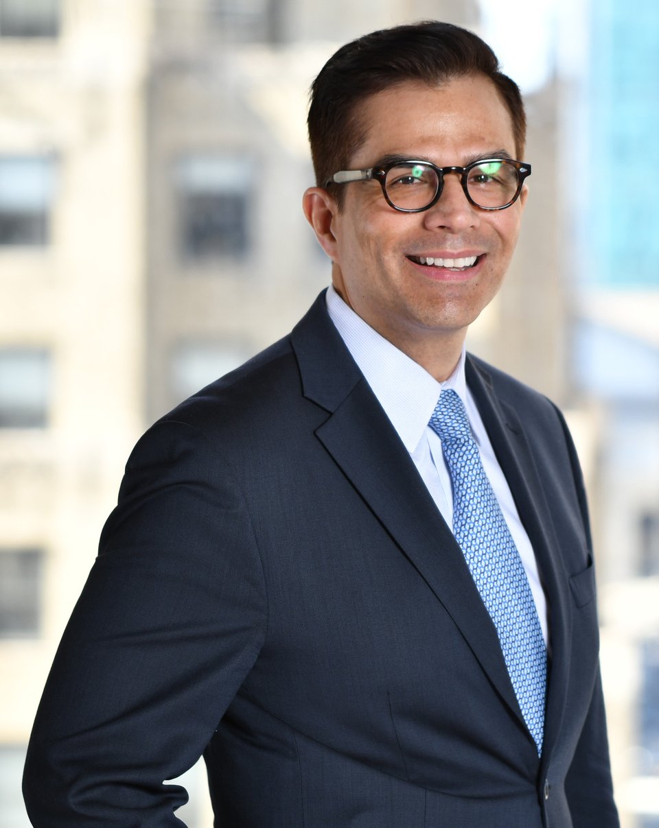 Leon de la Torre | SERHANT.