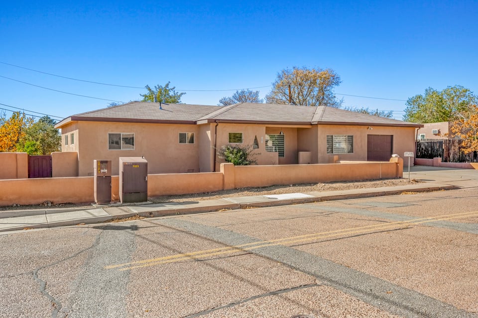 Casa Solana Santa Fe | Classic Mid-Century Homes Near Downtown