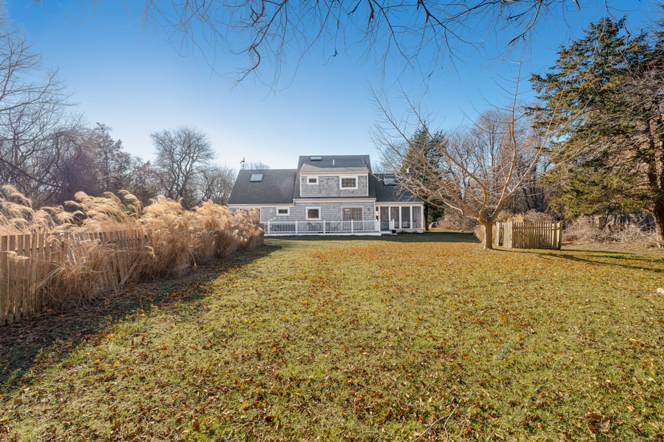 Bridgehampton Horse Country with Exceptional Potential | Dana Trotter ...