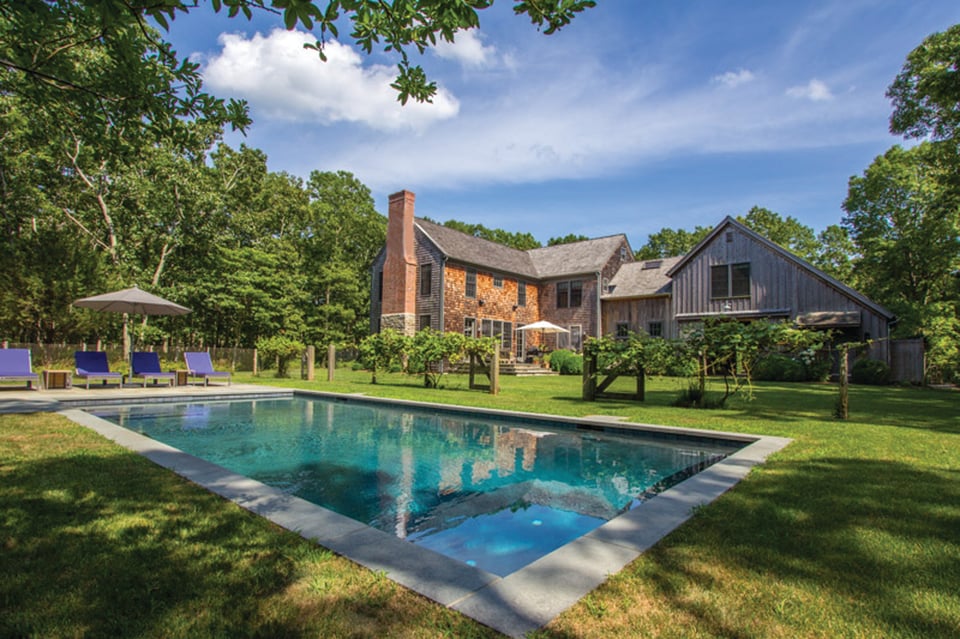 Exquisite Farmhouse in Sagaponack | Dana Trotter | Bridgehampton Real ...