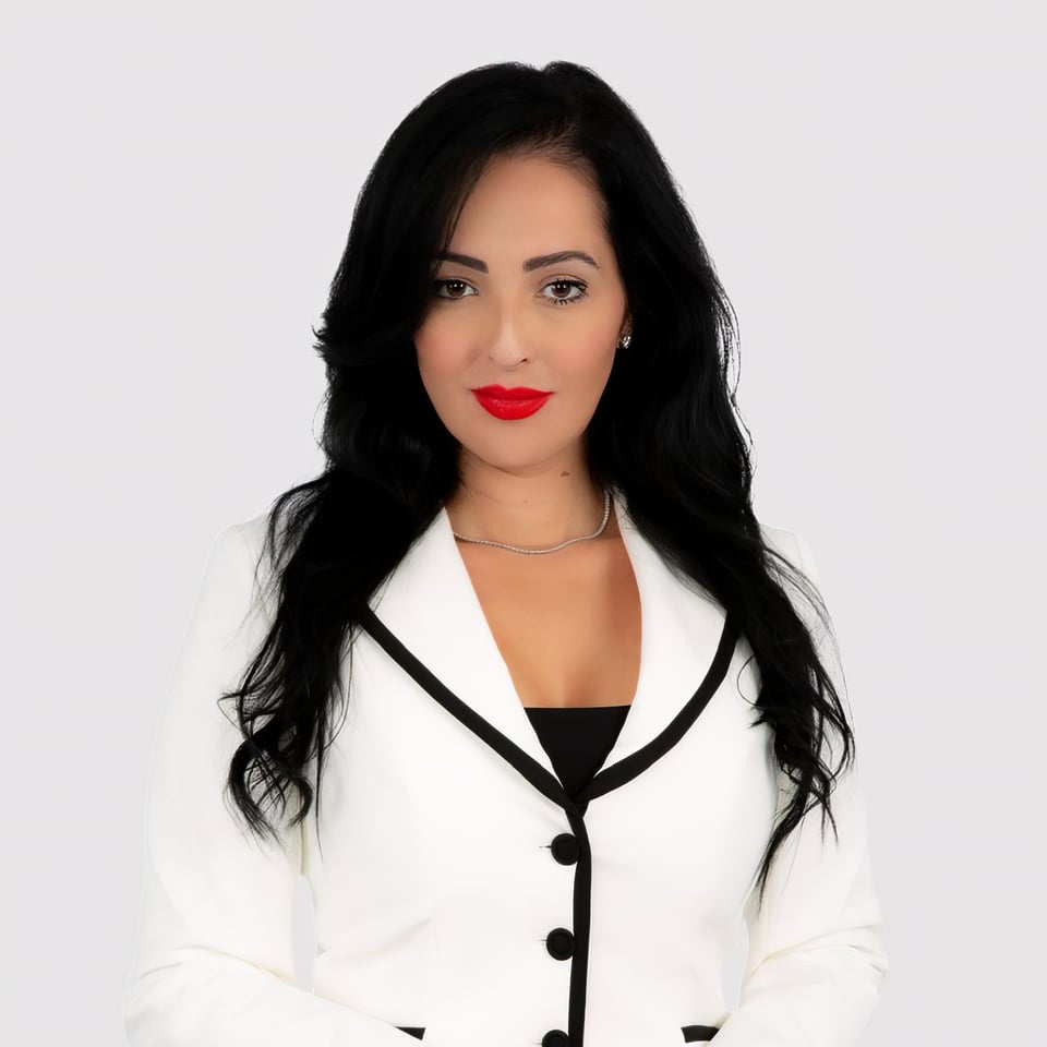 Yesenia Arguelles Estrada: Miami's Premier Real Estate Agent
