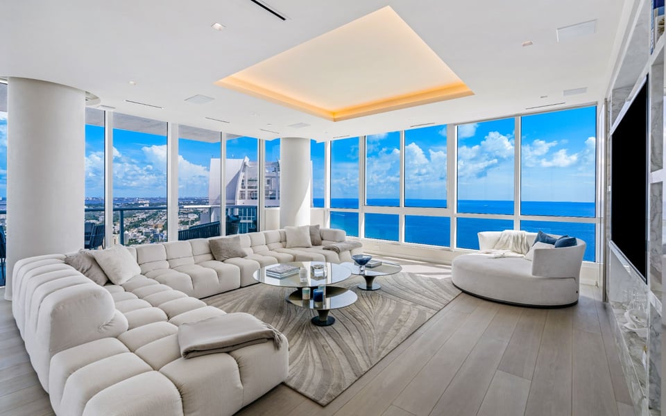 Miami Beach | Neighborhood Guide | Jennifer Goldstein