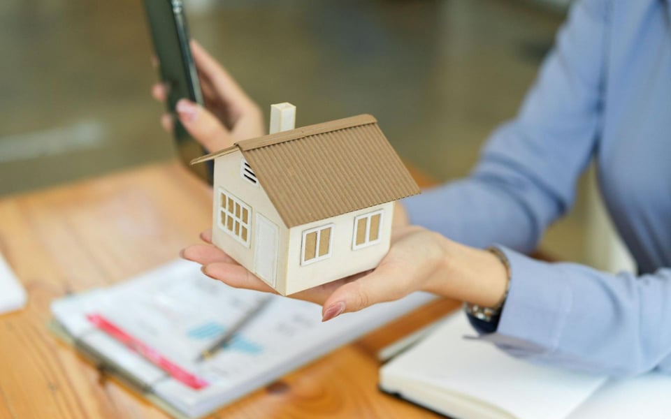 How to Find a Real Estate Broker | Blog | Margo Allan