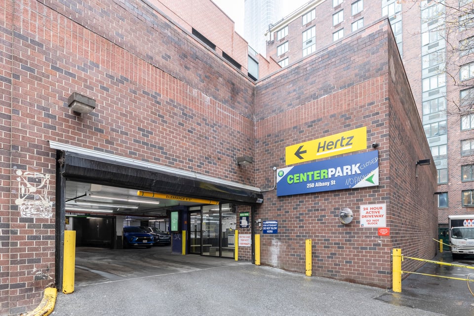 225 Rector Place - Building