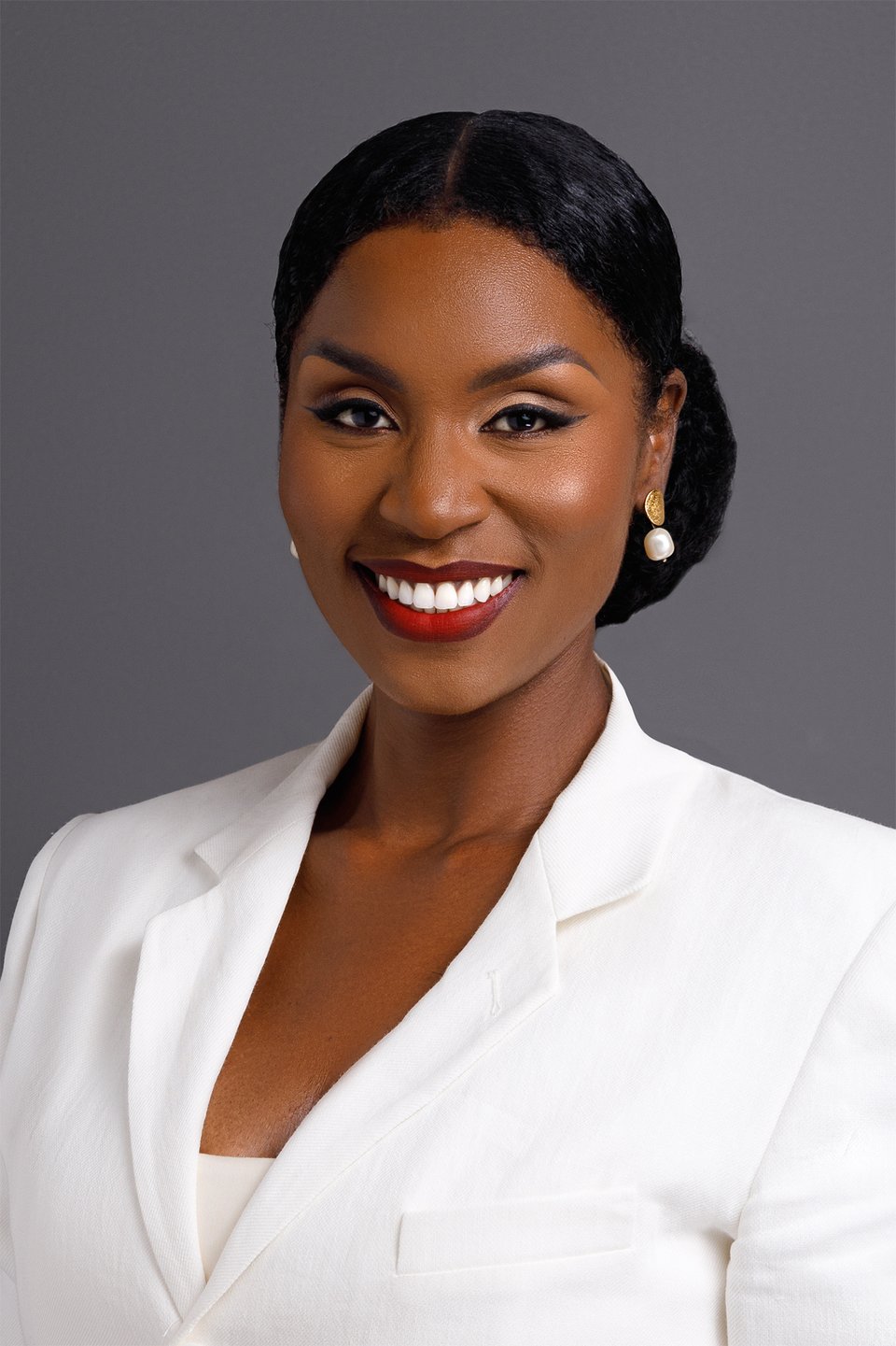 Meet Candice Jenkins - Your Local Real Estate Sales Executive