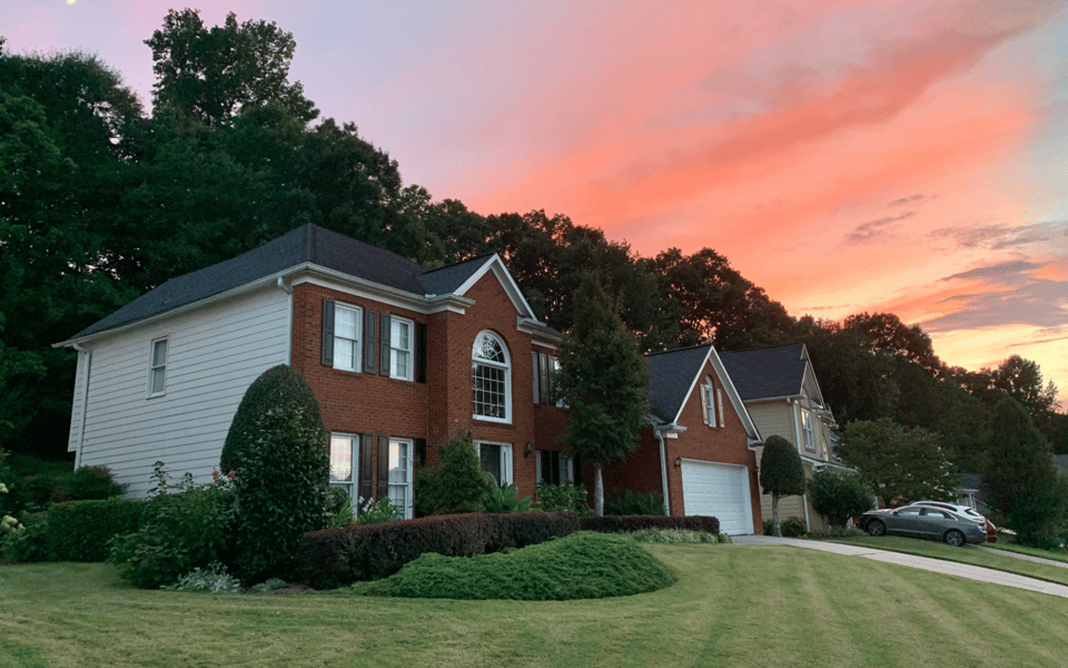 Reasons to Move to the Suburbs | Benefits & Lifestyle Tips