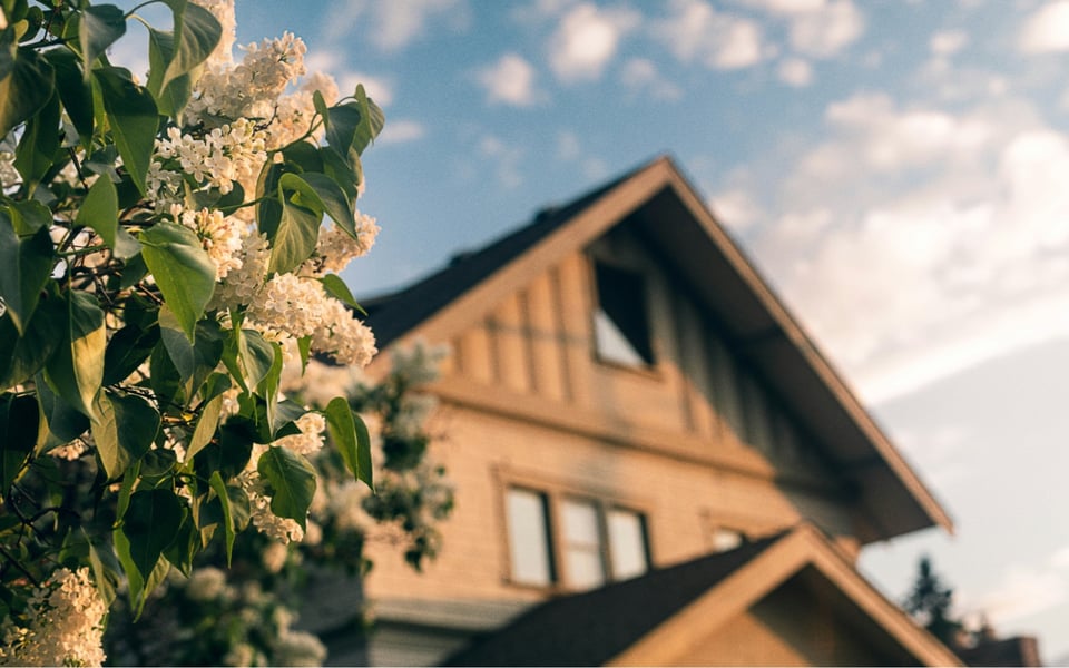 8 Reasons to Move to the Suburbs | Blog | GetBurbed
