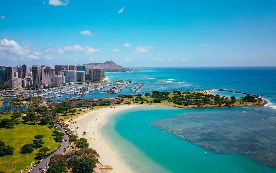 Ala Moana, HI | Neighborhood Guide | Ahra Cho