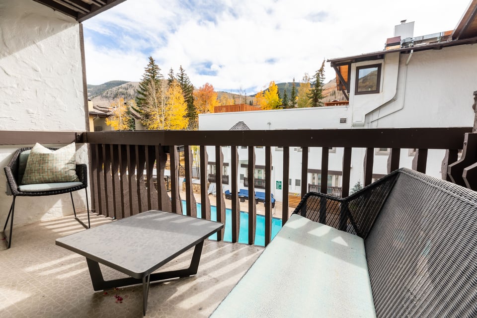 The Lodge at Vail Condominiums #357