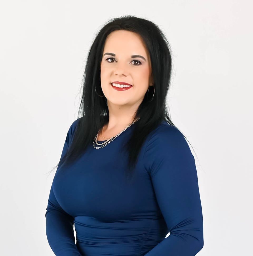 Angela Ray Owensville MO Real Estate Agent | HD Team