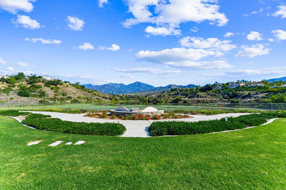 Dove Canyon Real Estate – Discover Luxury Living Today