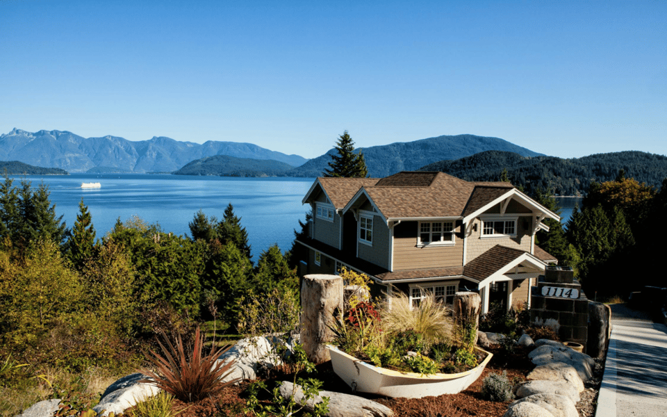 5 Most Popular Architectural House Styles in Lake Sammamish | Blog ...