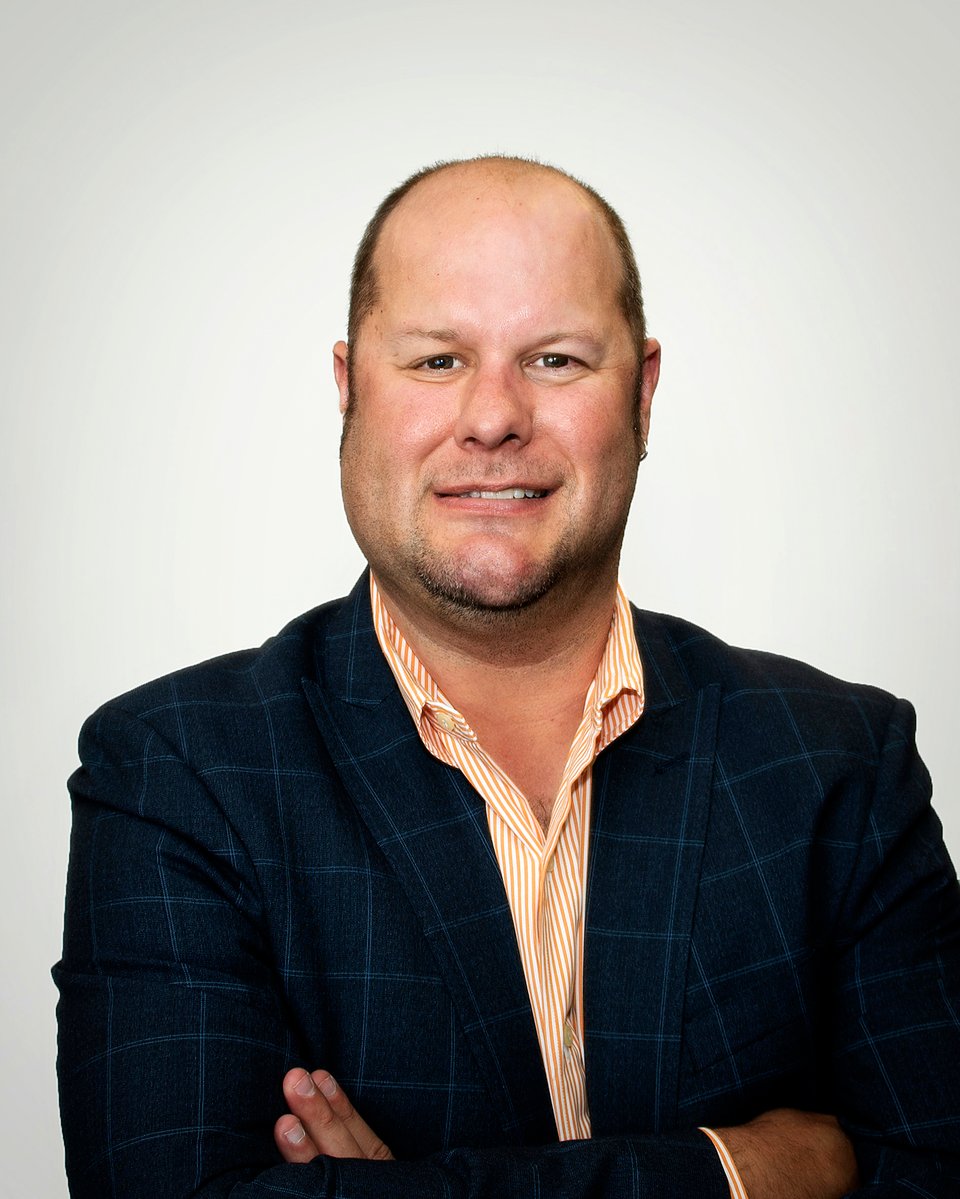 About Casey Edwards | Team Gary Miller