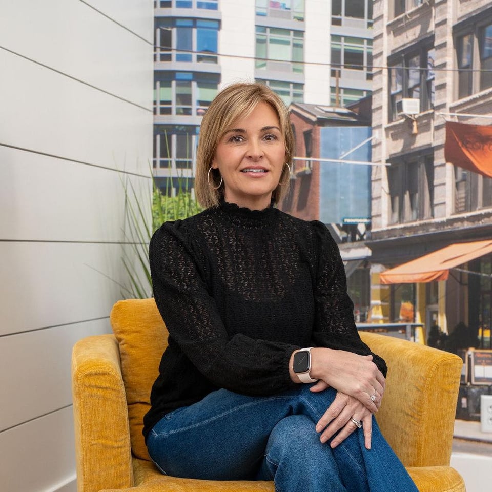 Erin Namdar | SERHANT.