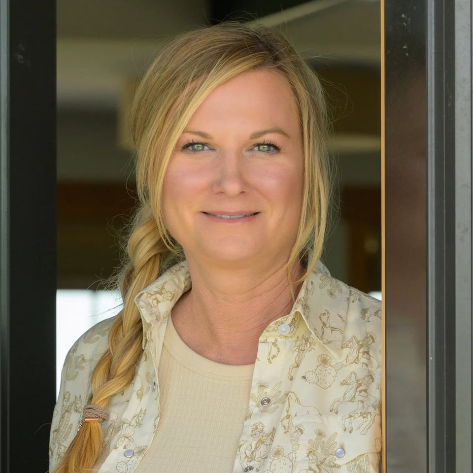 Carissa Maus Real Estate Agent Bozeman, MT – Discover Luxury Living