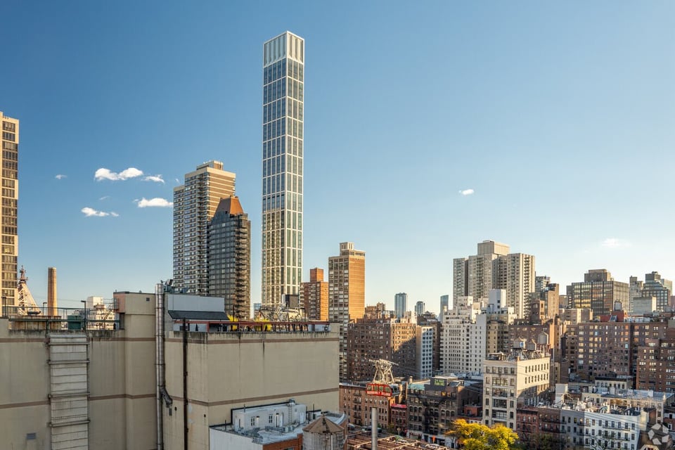 Sutton Tower: A Luxury Landmark in Manhattan