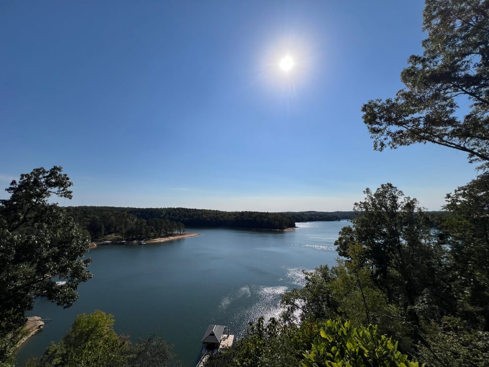 Smith Lake | Neighborhood Guide | Shane Boz Blackwell