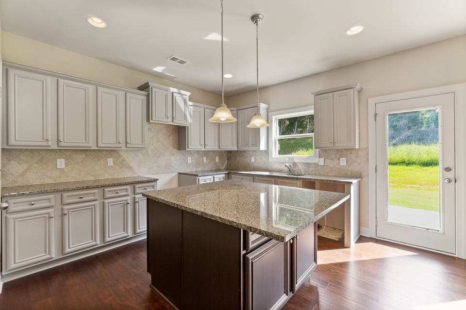 Dishing Out the Hottest Kitchen Design Trends for 2022 | Blog | Horizon ...