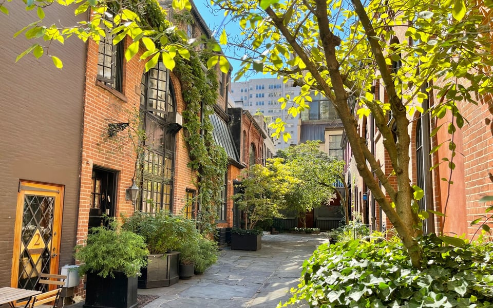 Murray Hill | Neighborhood Guide | The Boland Team