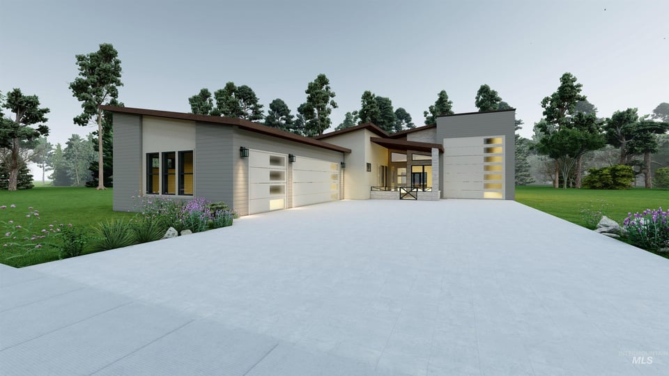 Custom Home - RV Garage | Elise Wishlow Real Estate