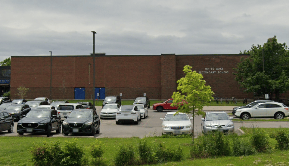 White Oaks Secondary School Oakville - French Immersion Oakville ...