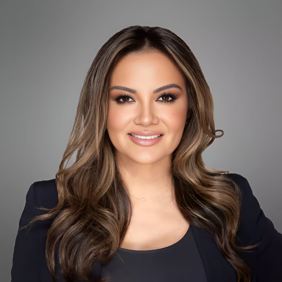 About Veronica Estrada - Your Local Real Estate Agent