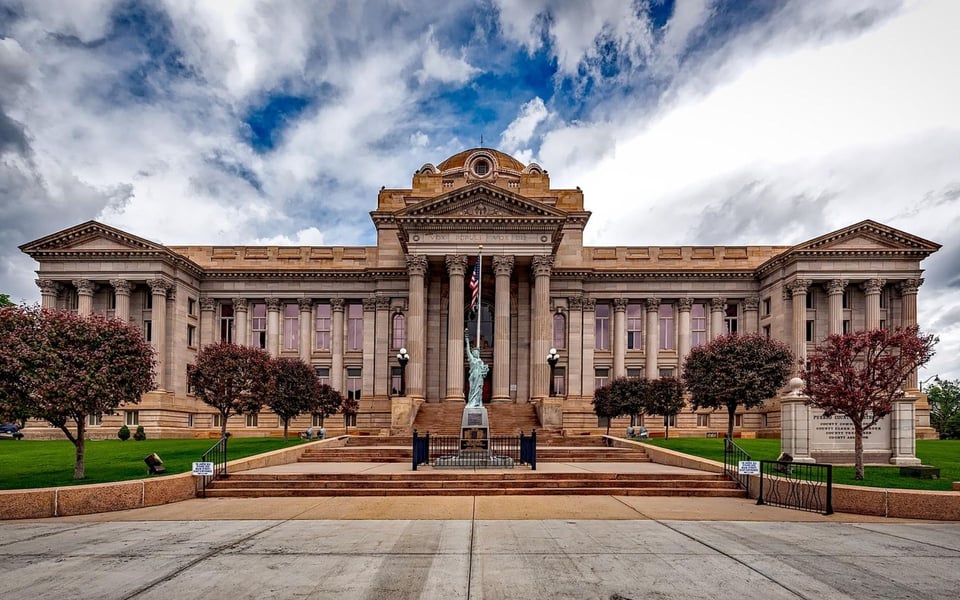 Our Austin Courthouse Wedding (& Everything You Need To Know)