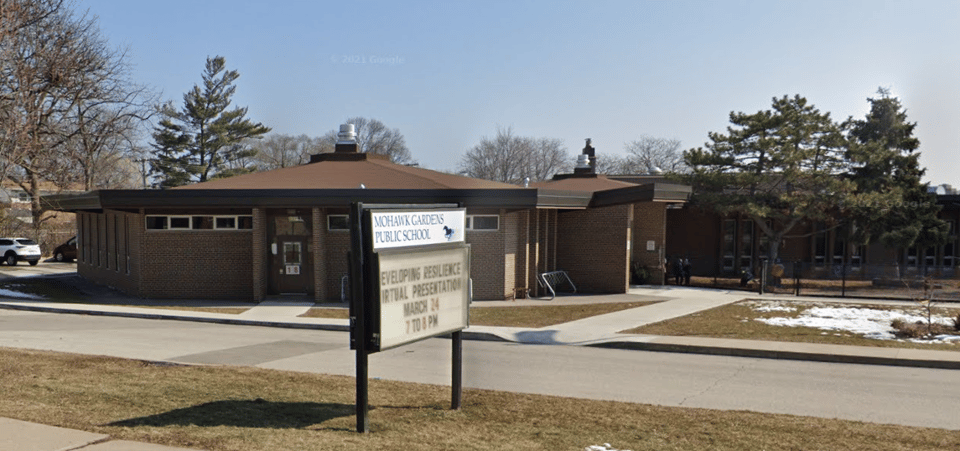 Mohawk Gardens Public School Burlington - Halton District School Board ...