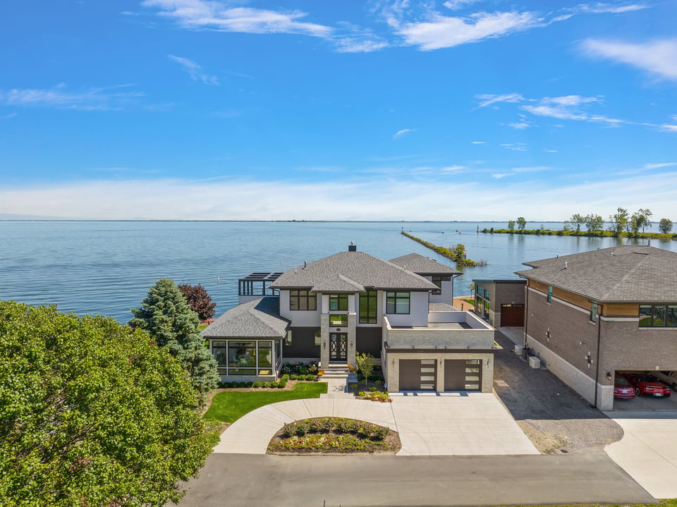 Best Neighborhoods for Waterfront Living on Lake St. Clair: An Insider ...
