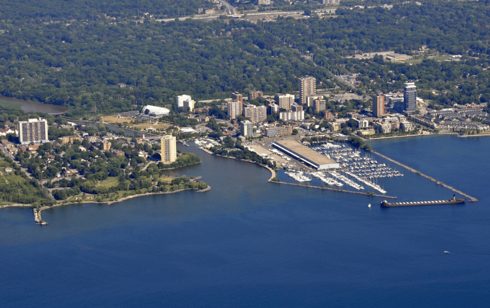 Port Credit Mississauga Real Estate - Port Credit Waterfront | MARTIN GROUP