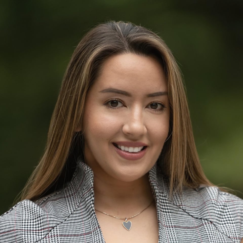 Laura Tan Real Estate Agent in Frederick MD | Connect