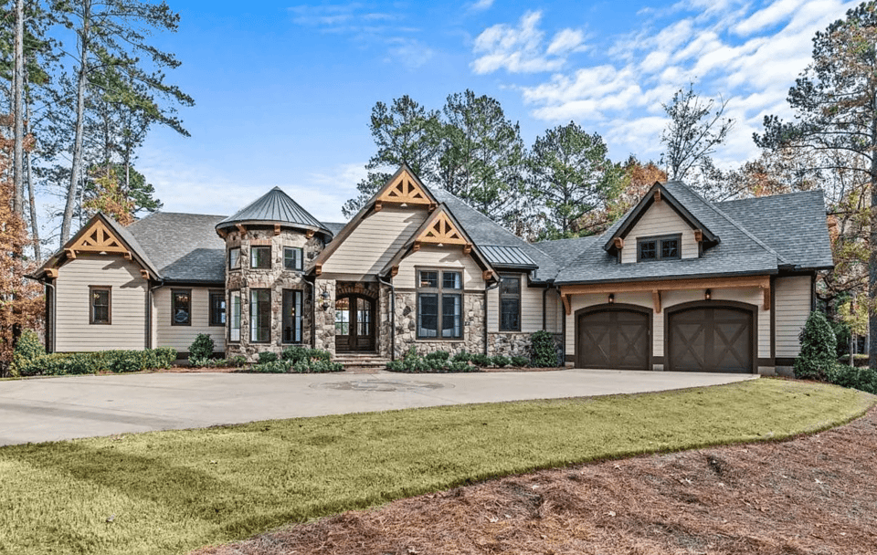Featured Lake Oconee Luxury Home for Sale 1031 Fish Trap SHLS