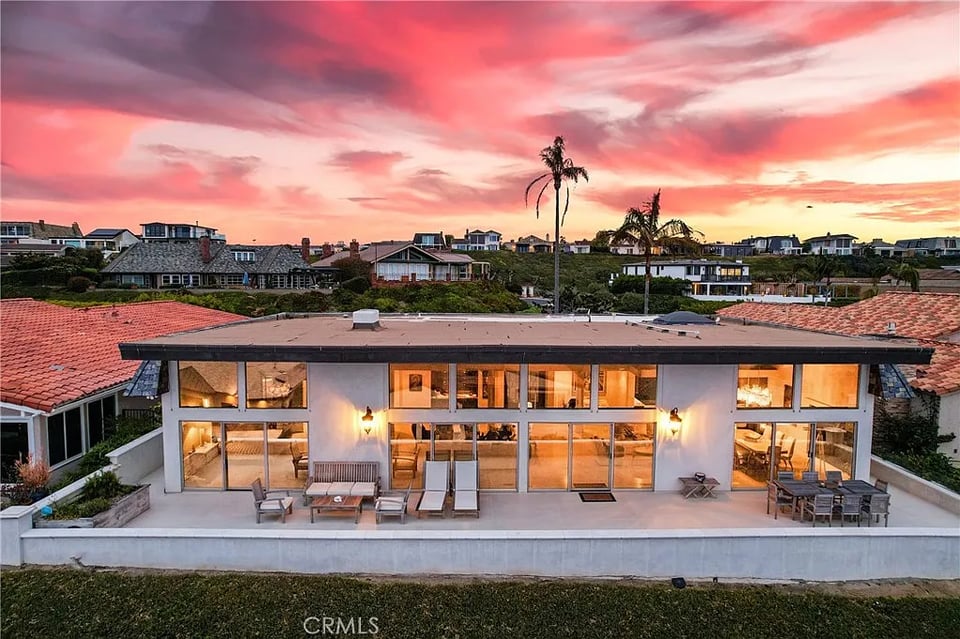 33811 Shackleton Isle